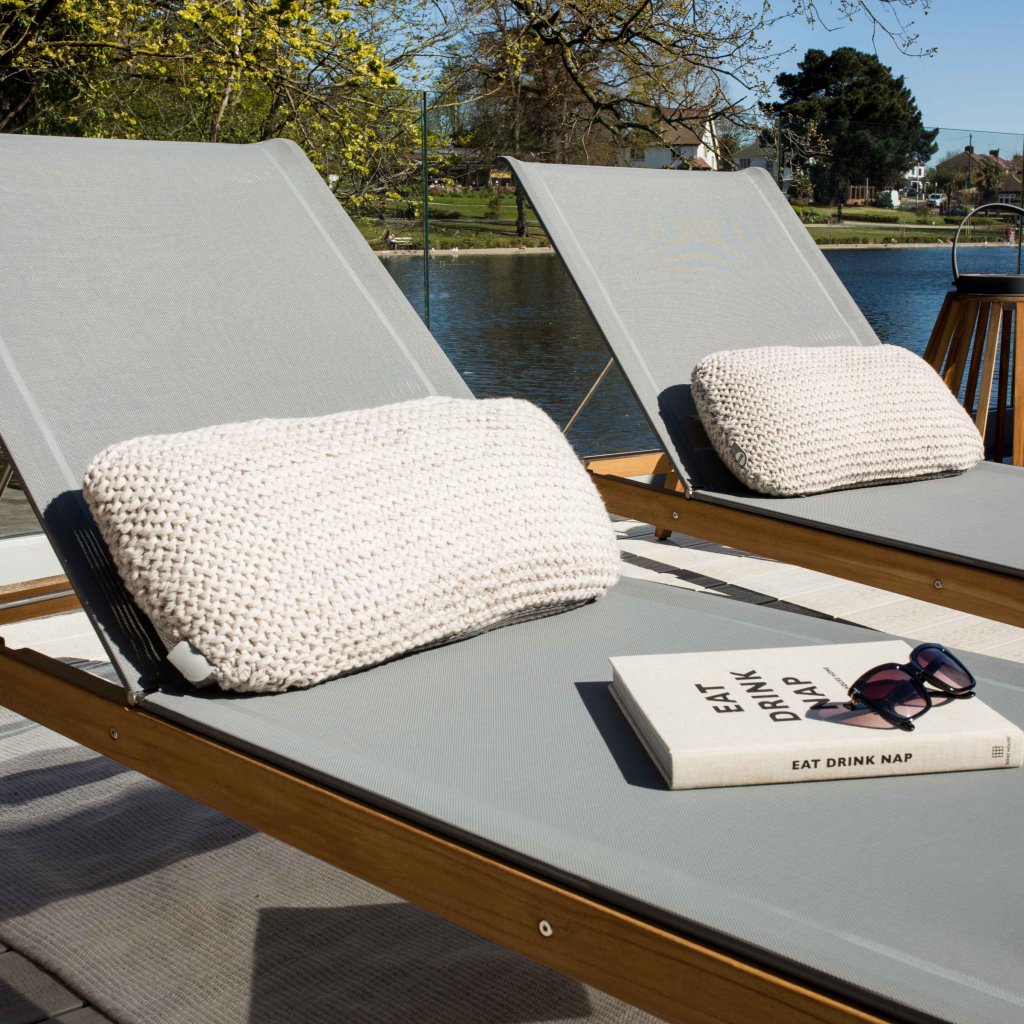 Latina Outdoor Sun Lounger | Weatherproof Garden Sun Lounger | Suns ...